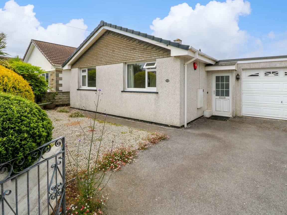Cottage ∙ 2 Bedrooms ∙ 4 Guests - Redruth