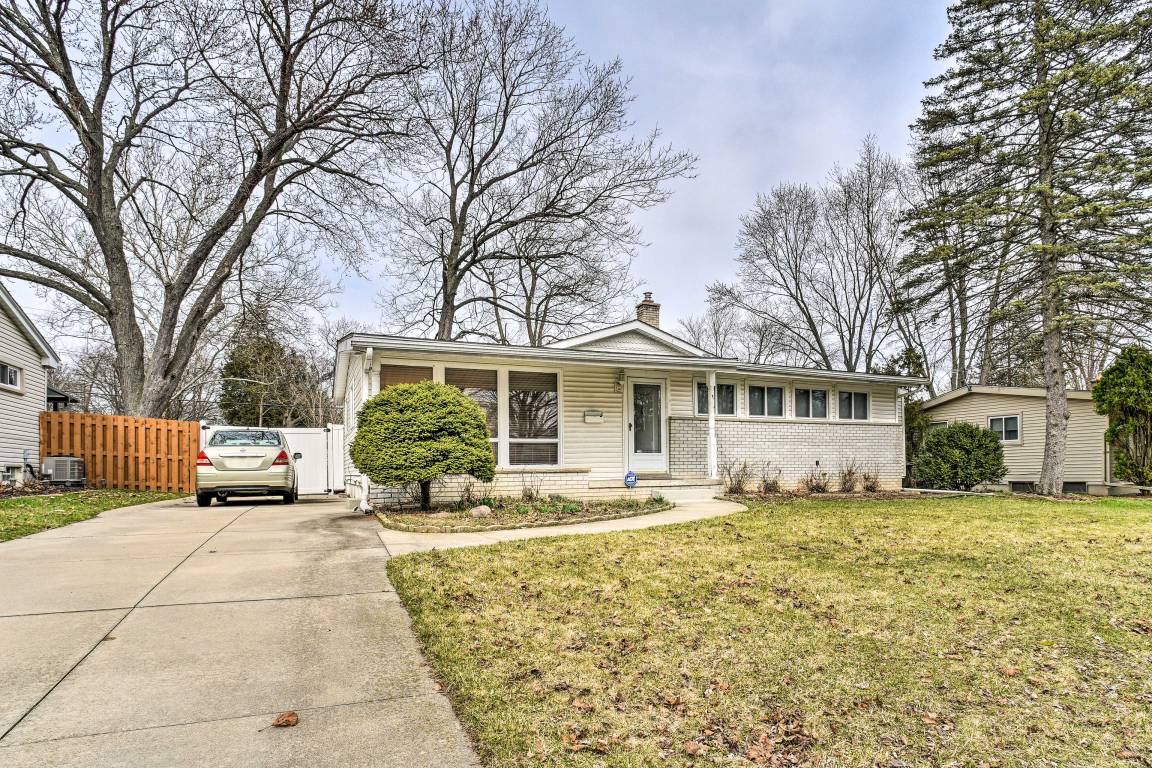 138 M² House ∙ 4 Bedrooms ∙ 8 Guests - Ann Arbor, MI