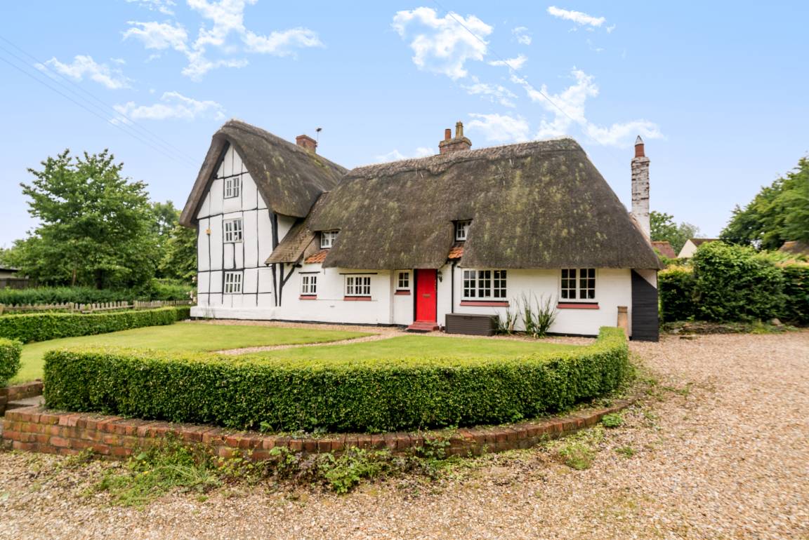 3000 M² Cottage ∙ 6 Bedrooms ∙ 12 Guests - Bedfordshire