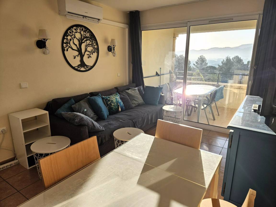 45 M² Appartement ∙ 2 Chambres ∙ 4 Personnes - Mallemort