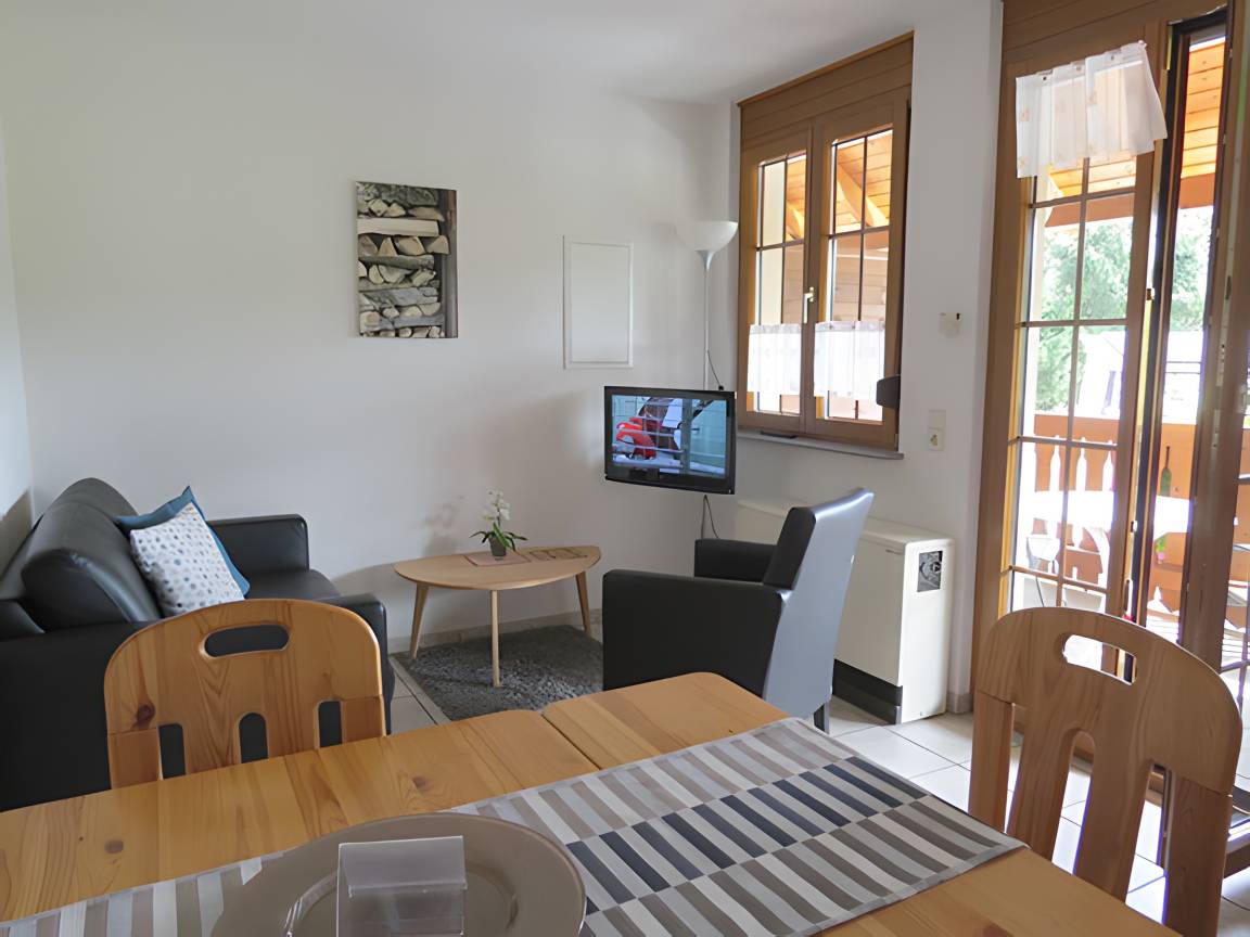 46 M² Ferienwohnung ∙ 2 Schlafzimmer ∙ 4 Gäste - Bad Bellingen