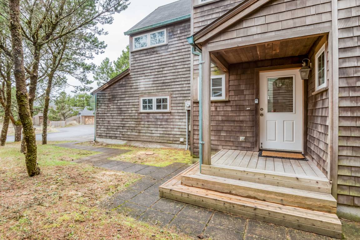 116 M² House ∙ 2 Bedrooms ∙ 4 Guests - Pacific City, OR