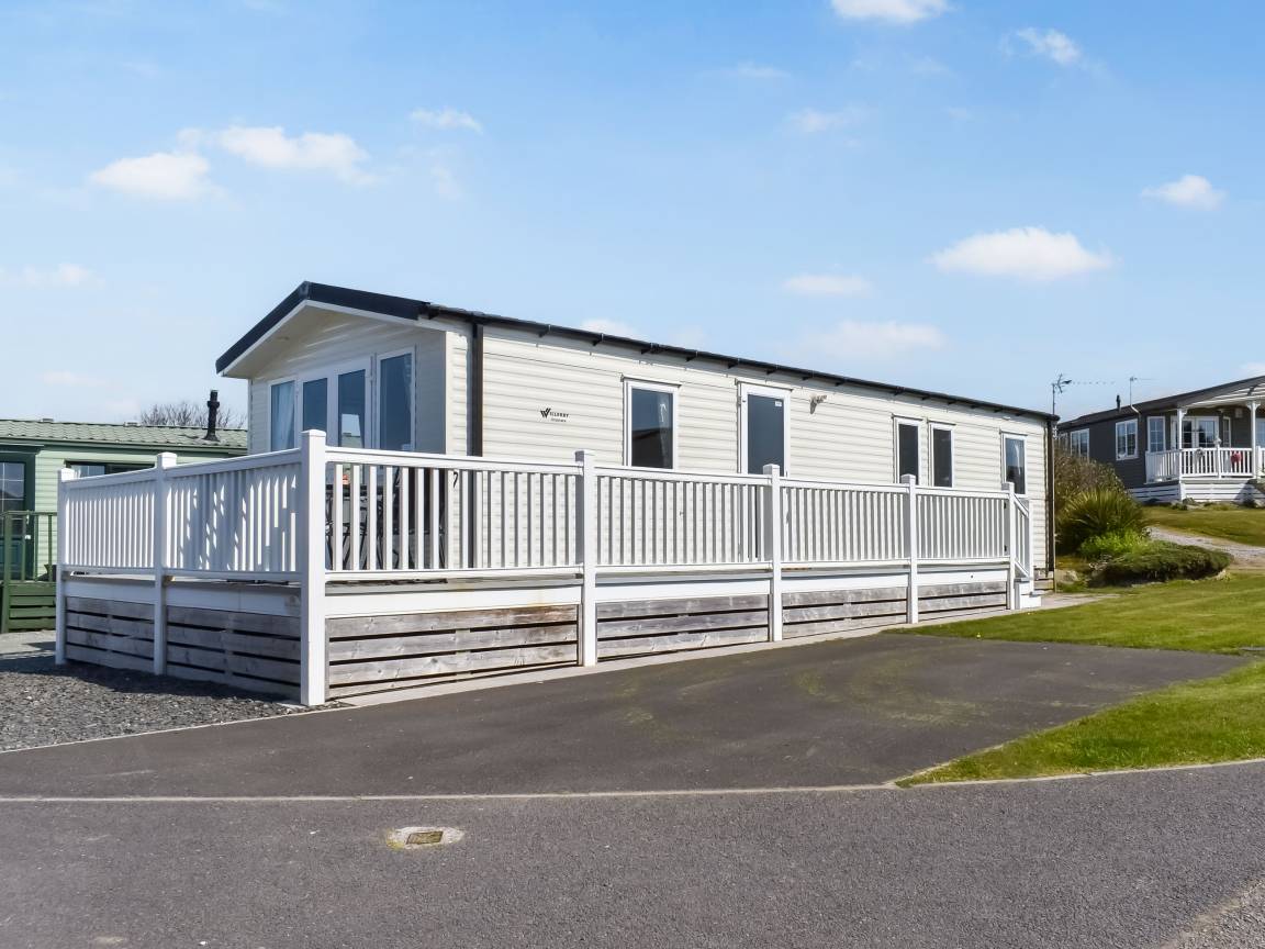 Cottage ∙ 3 Bedrooms ∙ 8 Guests - Morecambe