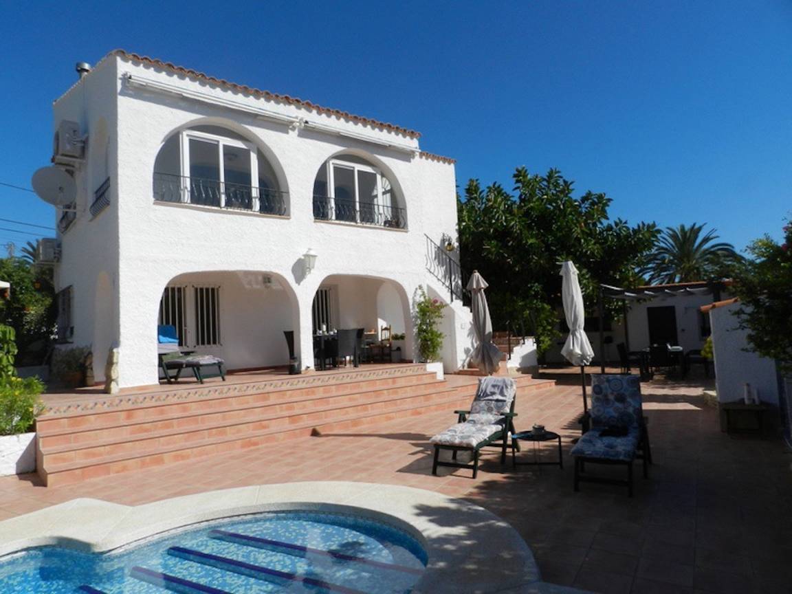 90 M² Villa ∙ 1 Bedroom ∙ 4 Guests - Calp