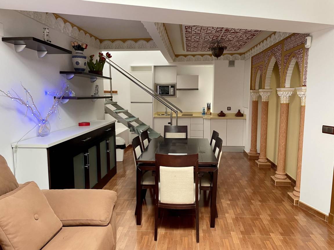 50 M² Apartment ∙ 2 Bedrooms ∙ 5 Guests - Córdoba, Spain