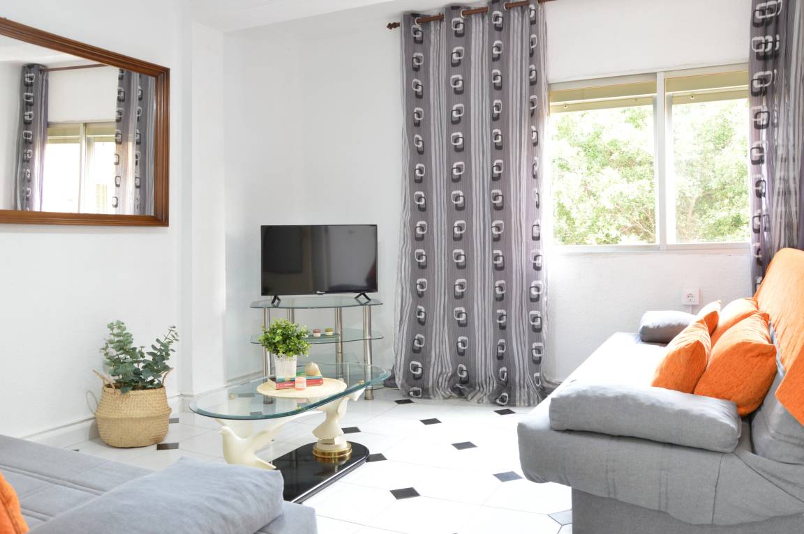 80 M² House ∙ 3 Bedrooms ∙ 7 Guests - Almería