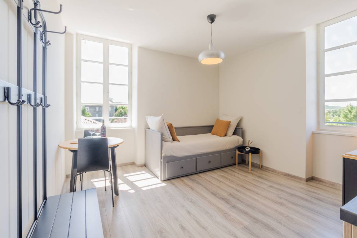 23 M² Aparthotel ∙ 1 Chambre ∙ 2 Personnes - Ardèche