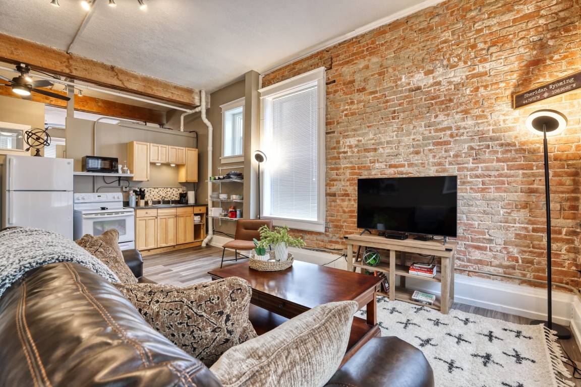 Apartment ∙ 2 Bedrooms ∙ 8 Guests - Sheridan, WY