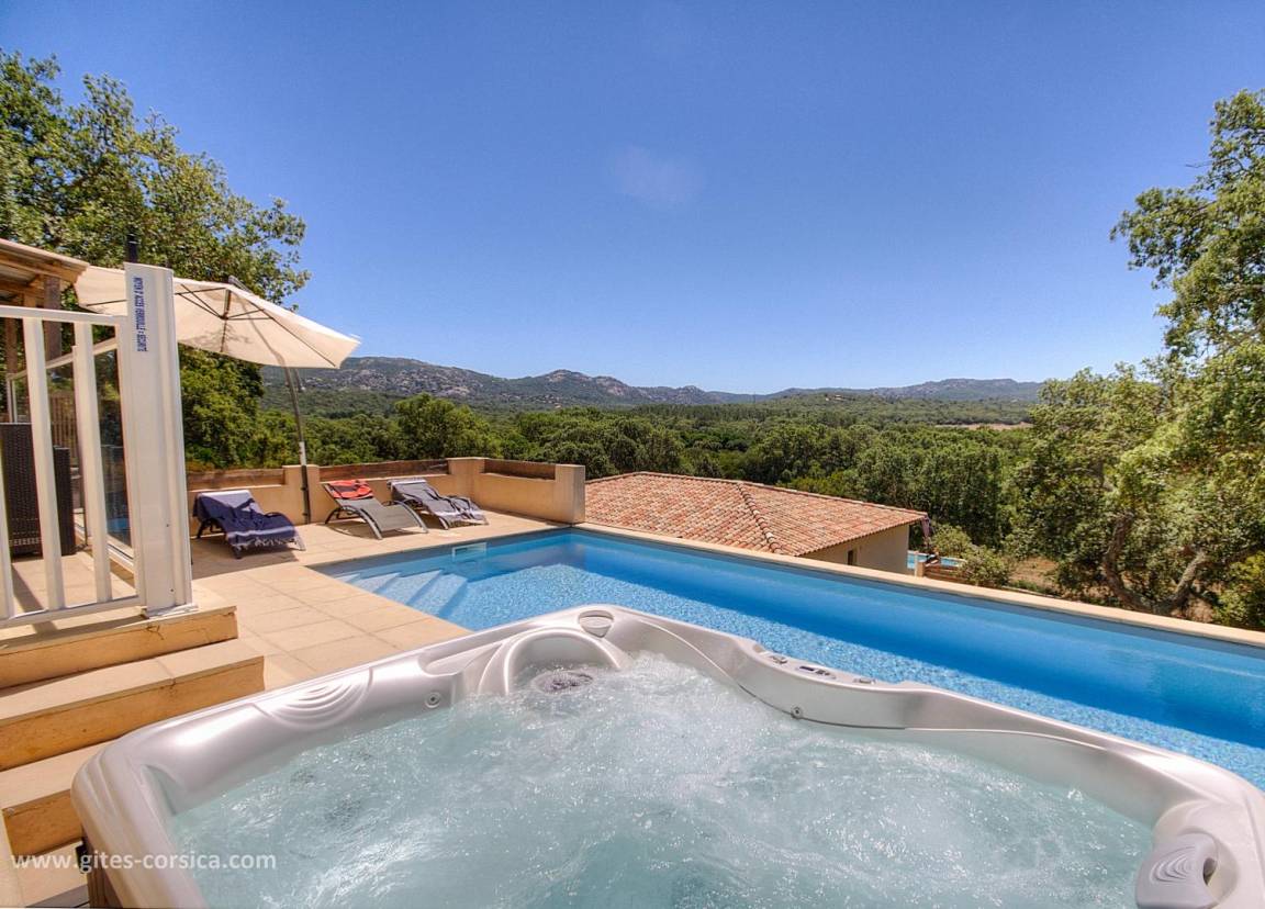 100 M² Gîte ∙ 3 Bedrooms ∙ 6 Guests - Porto-Vecchio