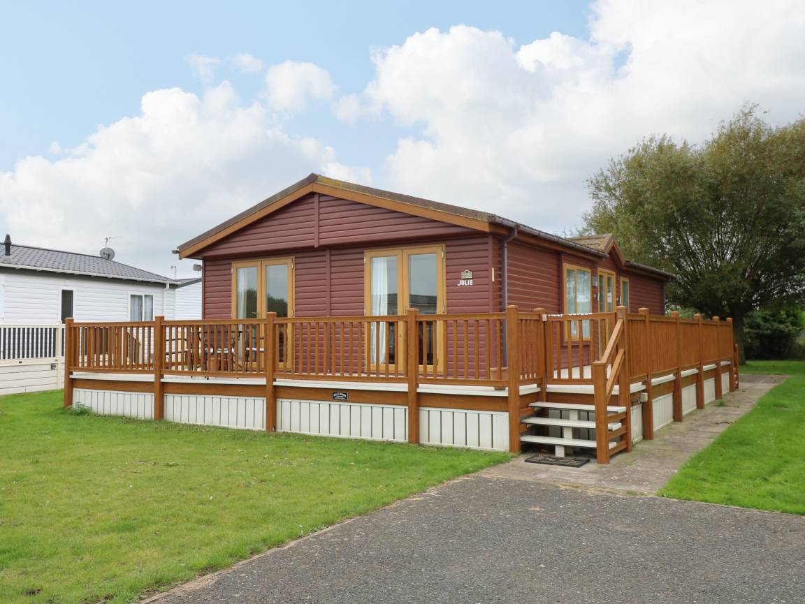 Cottage ∙ 2 Bedrooms ∙ 4 Guests - Hunstanton