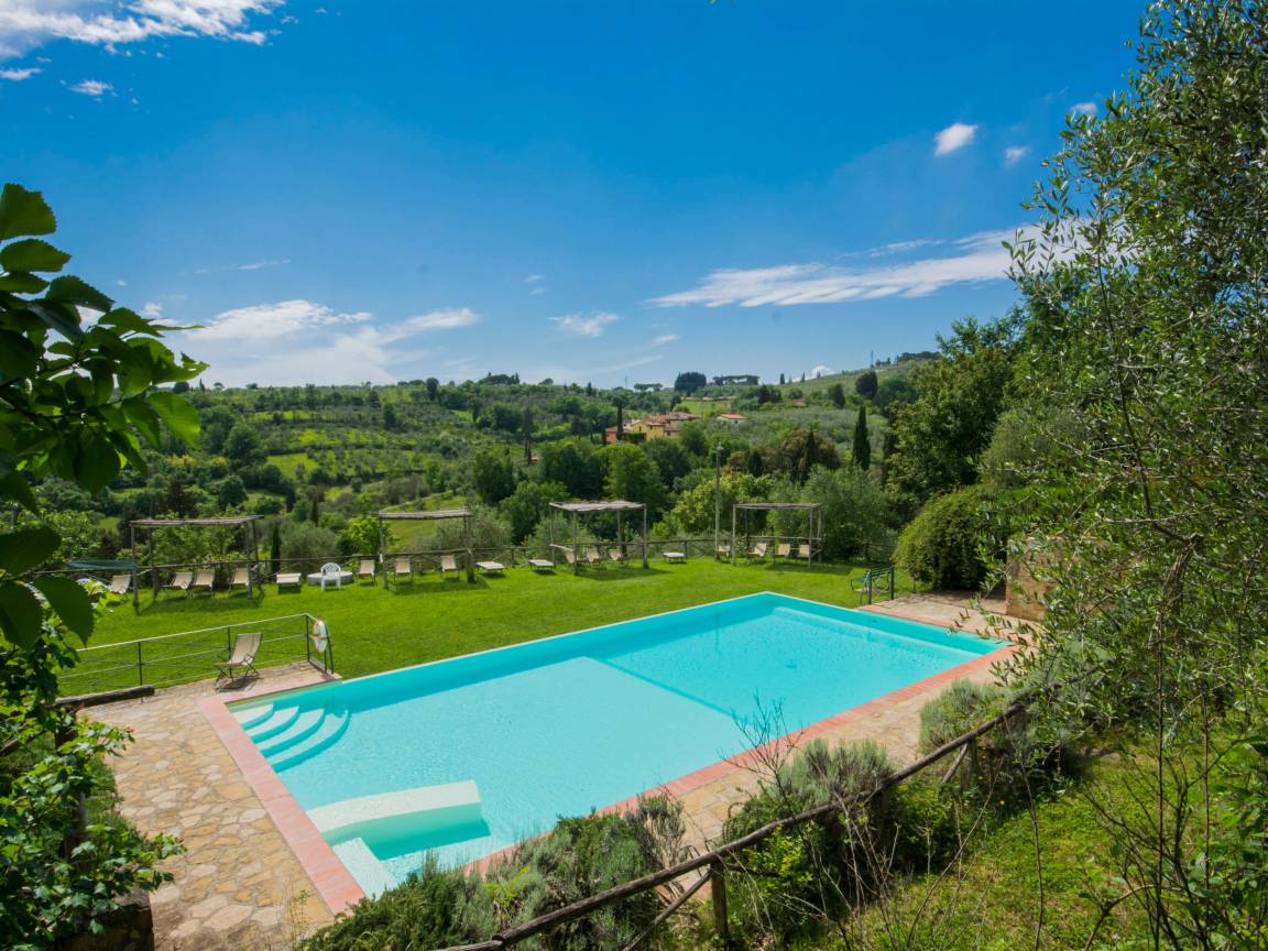 70 M² House ∙ 2 Bedrooms ∙ 5 Guests - Florence