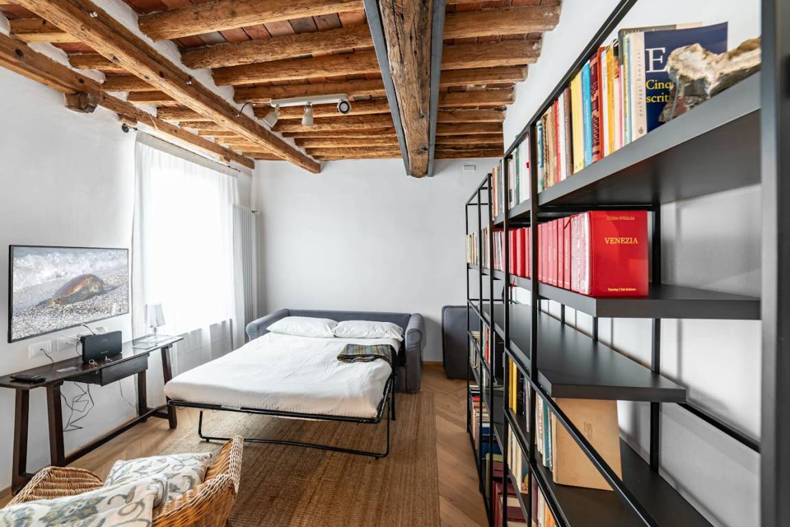 80 M² Apartamento ∙ 2 Habitaciones ∙ 4 Huéspedes - Lucca