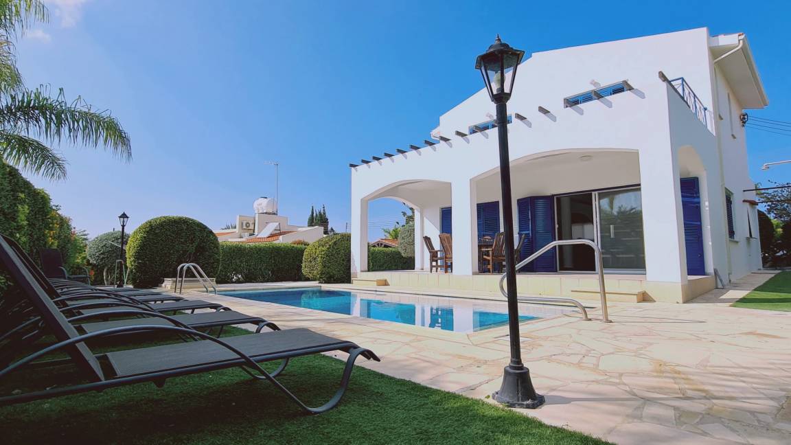 120 M² Villa ∙ 3 Bedrooms ∙ 6 Guests - Пейя