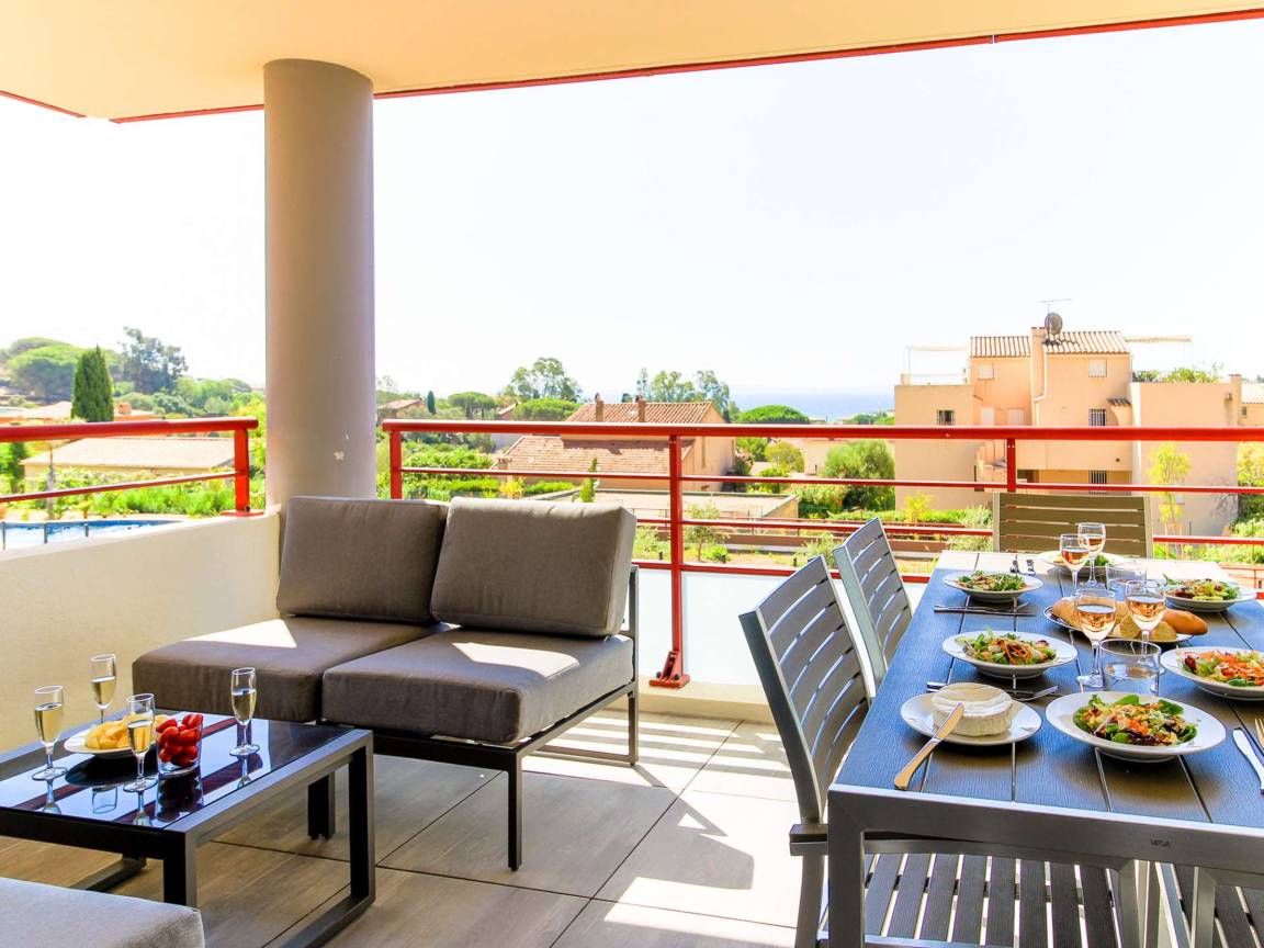 62 M² Appartement ∙ 2 Chambres ∙ 6 Personnes - Le Lavandou
