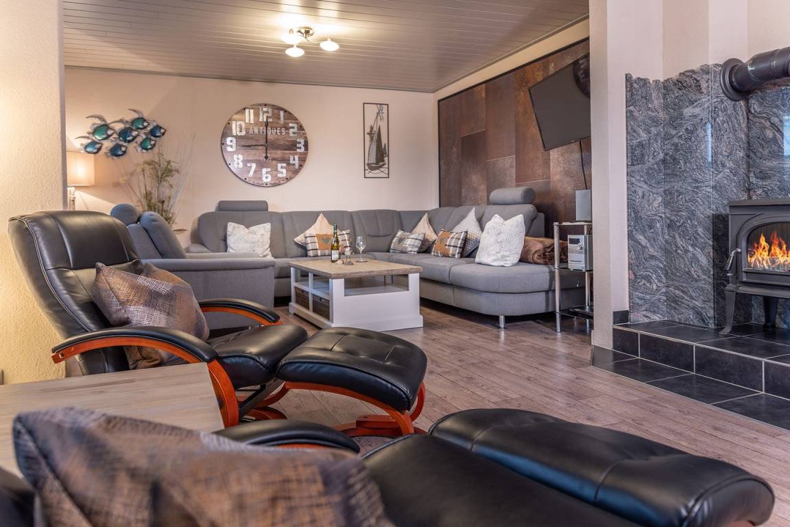127 M² Ferienhaus ∙ 3 Schlafzimmer ∙ 6 Gäste - Jever