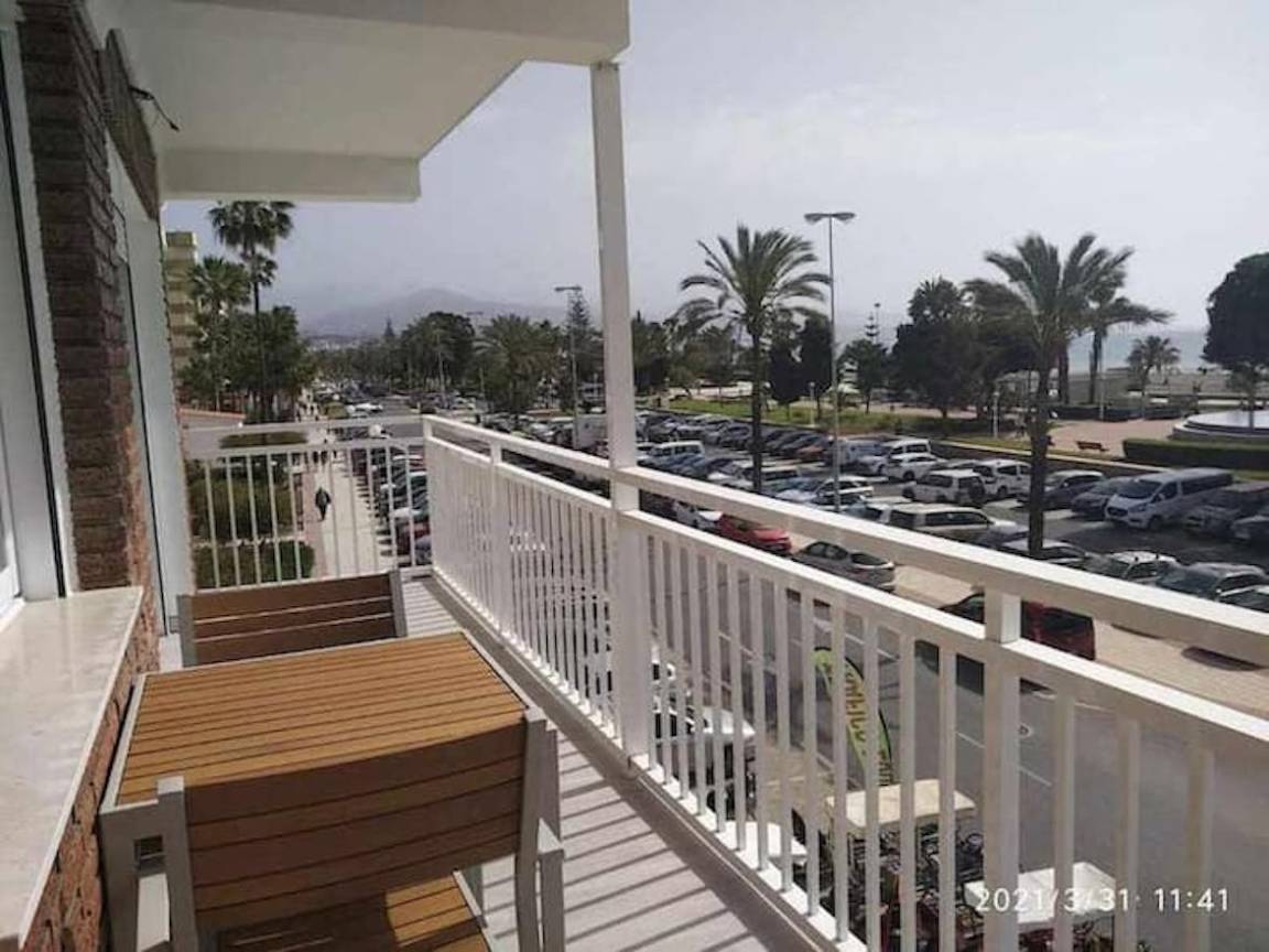 80 M² Appartement ∙ 2 Chambres ∙ 6 Personnes - Torre del Mar