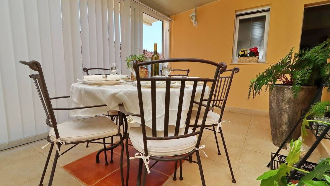 80 M² Ferienwohnung ∙ 3 Schlafzimmer ∙ 5 Gäste - Vela Luka