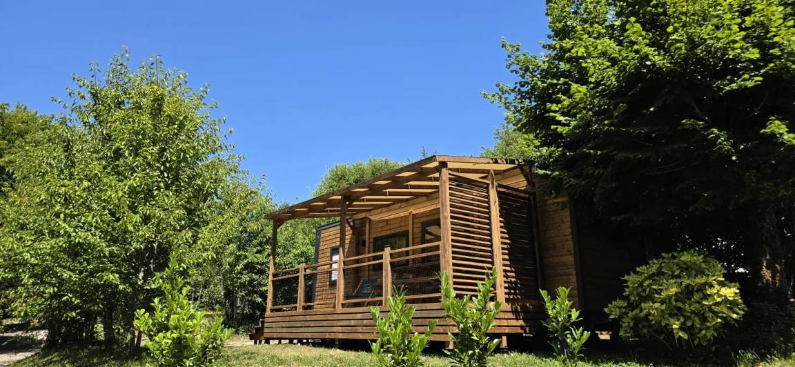 Caravan ∙ 3 Bedrooms ∙ 6 Guests - Limousin