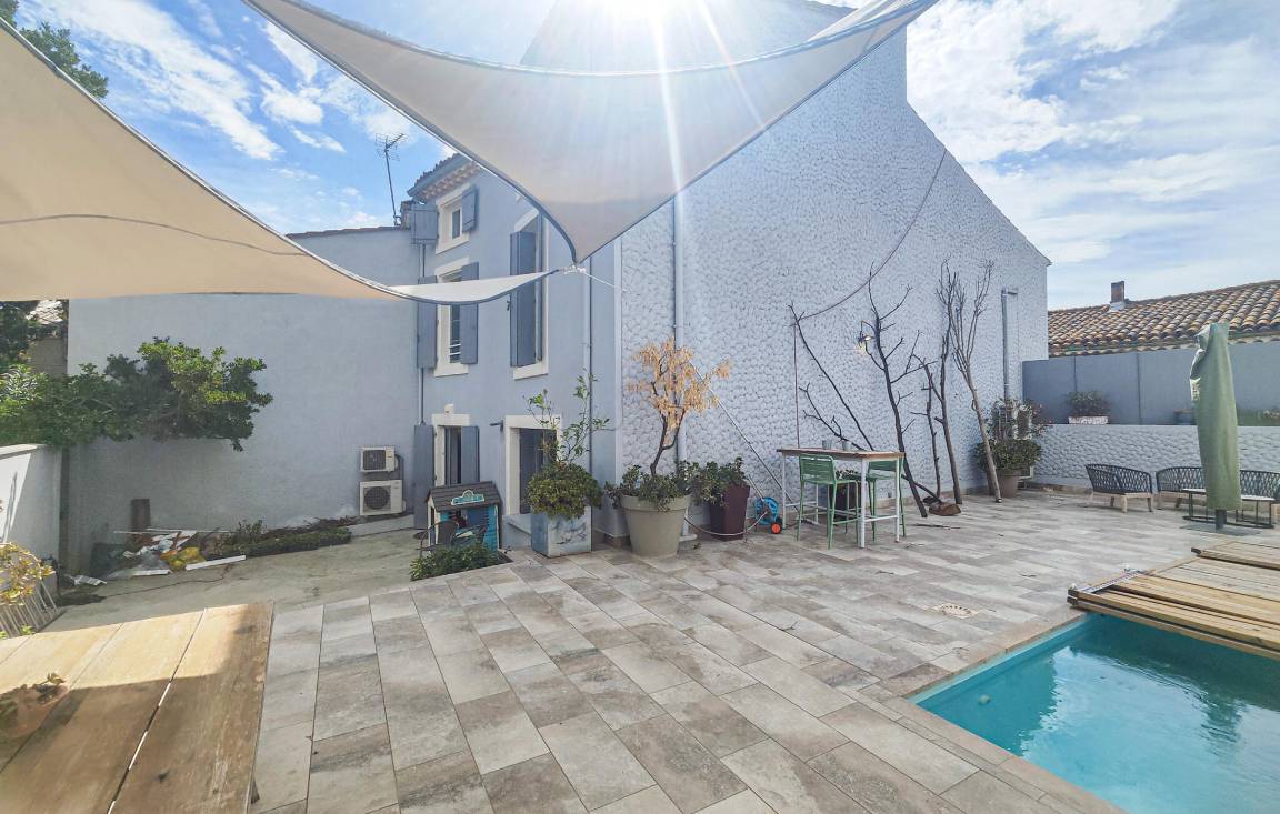 300 M² Duplex ∙ 3 Chambres ∙ 6 Personnes - Autignac