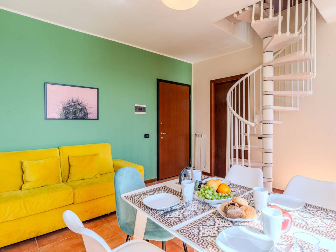 Maison De Vacances ∙ 1 Chambre ∙ 5 Personnes - Dervio