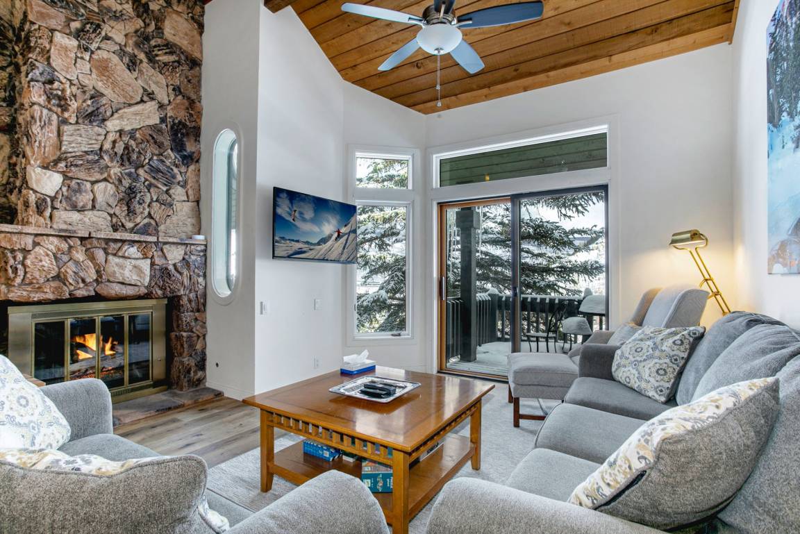 154 M² House ∙ 3 Bedrooms ∙ 8 Guests - Avon, CO