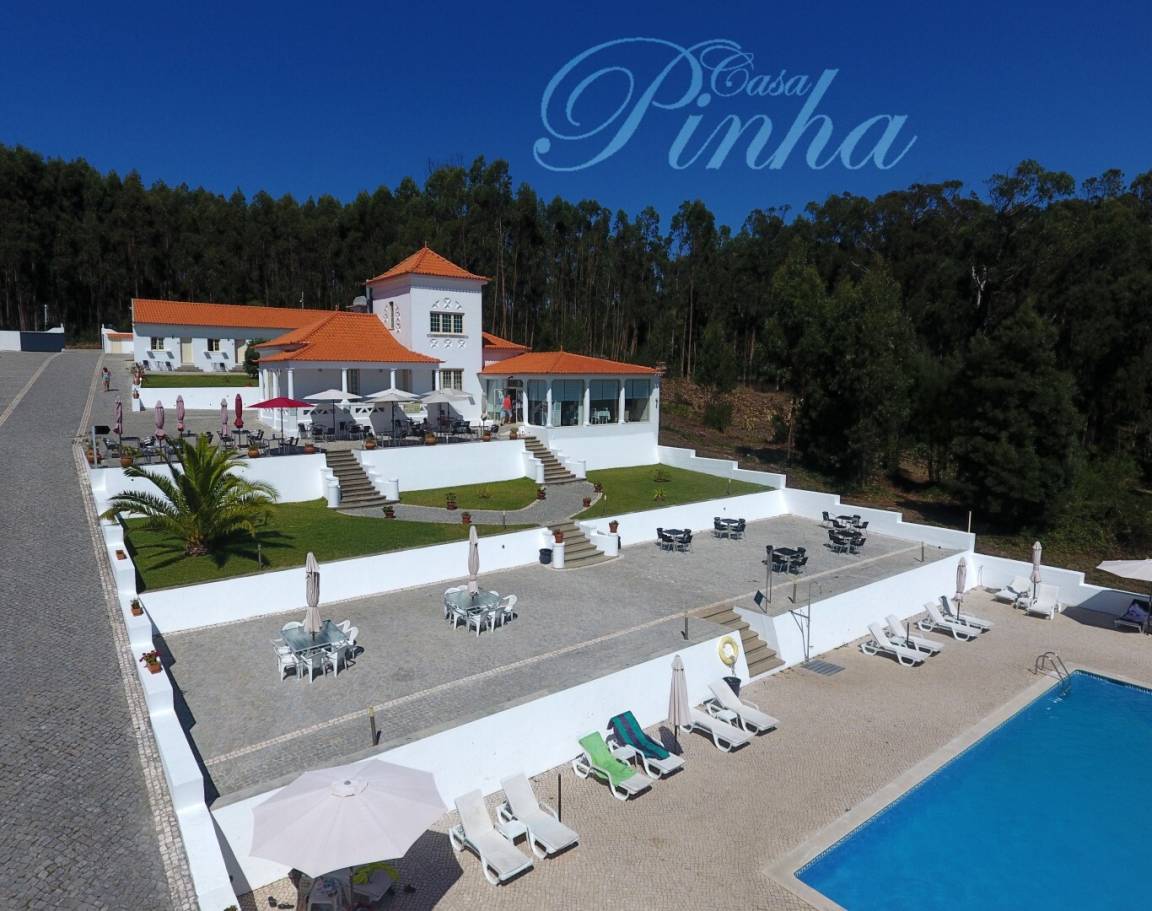 6000 M² Hotel ∙ 10 Bedrooms ∙ 31 Guests - Figueira da Foz