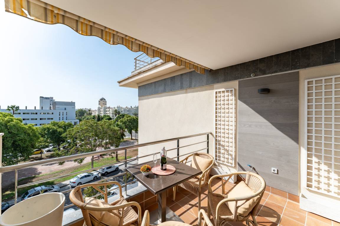 95 M² Apartment ∙ 2 Bedrooms ∙ 6 Guests - Torremolinos