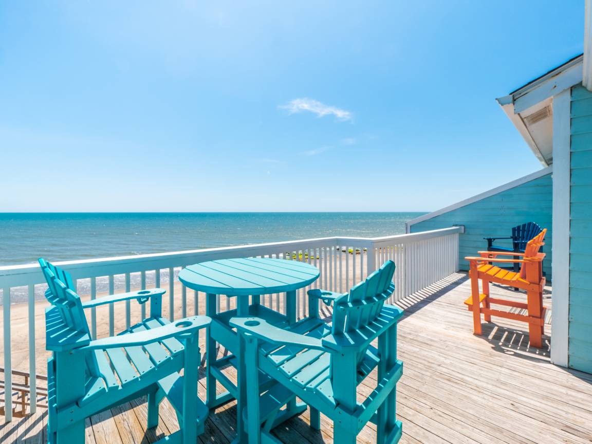 89 M² Condo ∙ 2 Bedrooms ∙ 6 Guests - Kure Beach, NC