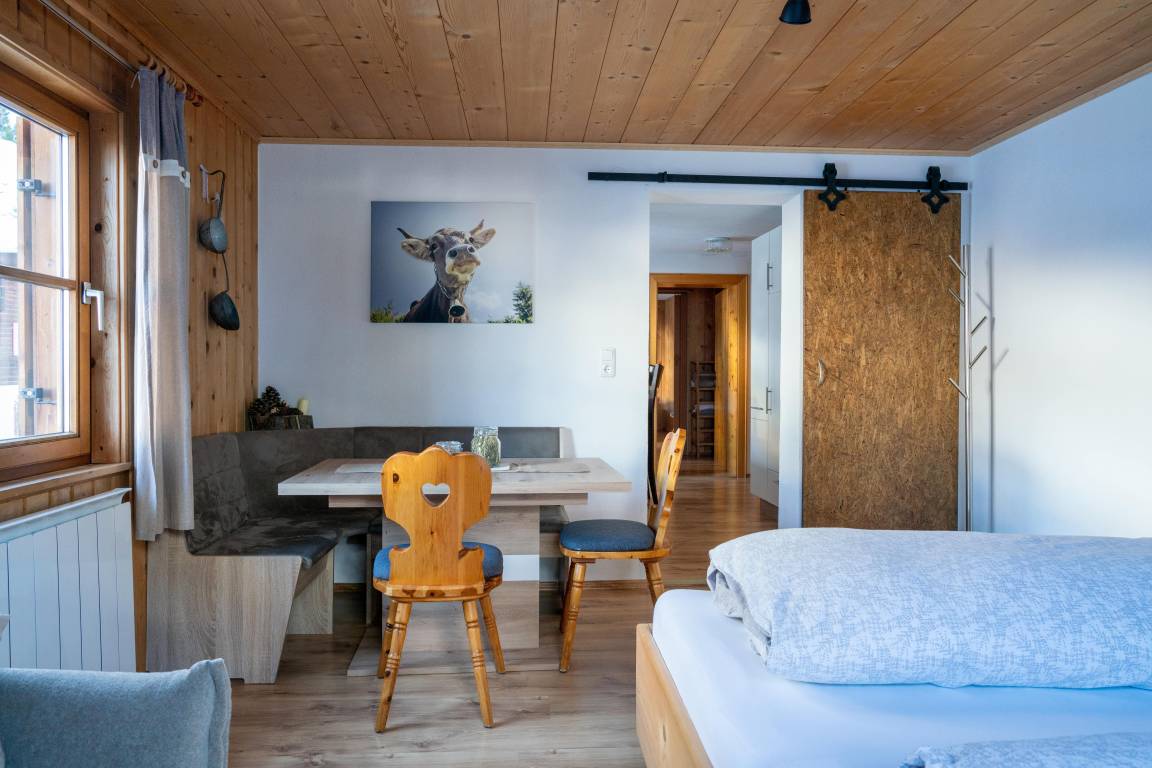 50 M² Ferienwohnung ∙ 2 Schlafzimmer ∙ 4 Gäste - Stanzach