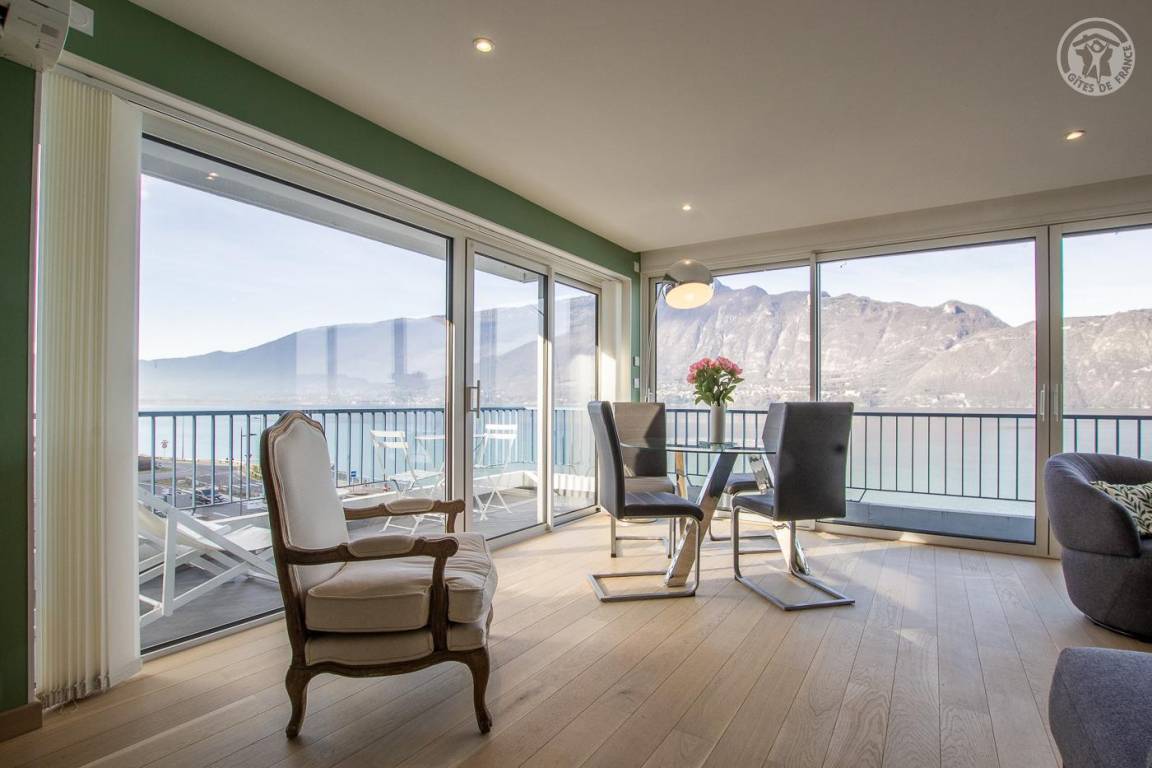 64 M² Gîte ∙ 1 Chambre ∙ 2 Personnes - Chambéry