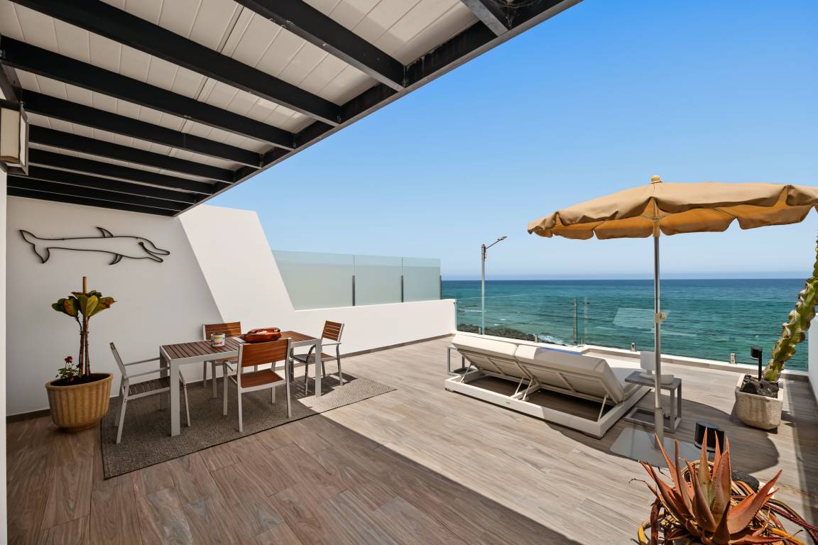 80 M² Ferienwohnung ∙ 2 Schlafzimmer ∙ 4 Gäste - La Graciosa