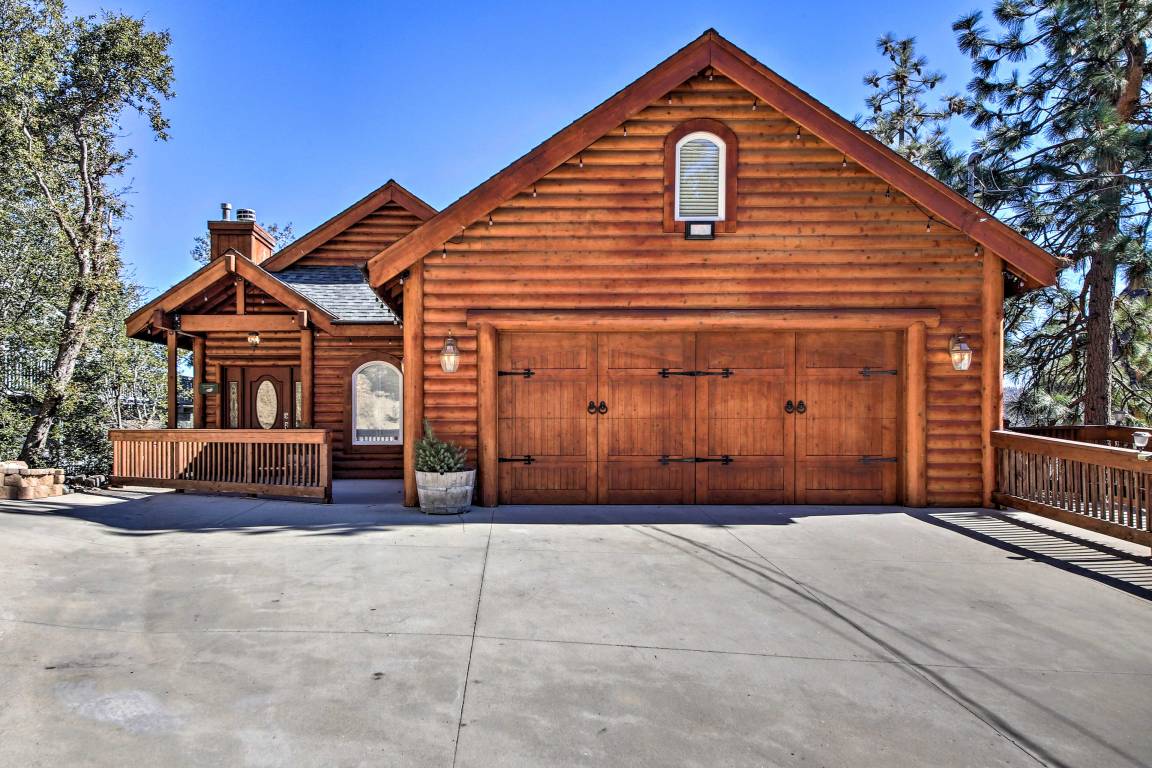 220 M² House ∙ 3 Bedrooms ∙ 8 Guests - Crestline, CA