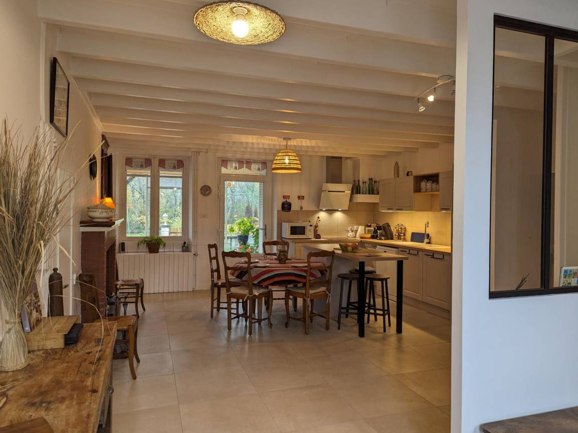 225 M² Cottage ∙ 5 Chambres ∙ 11 Personnes - Charente