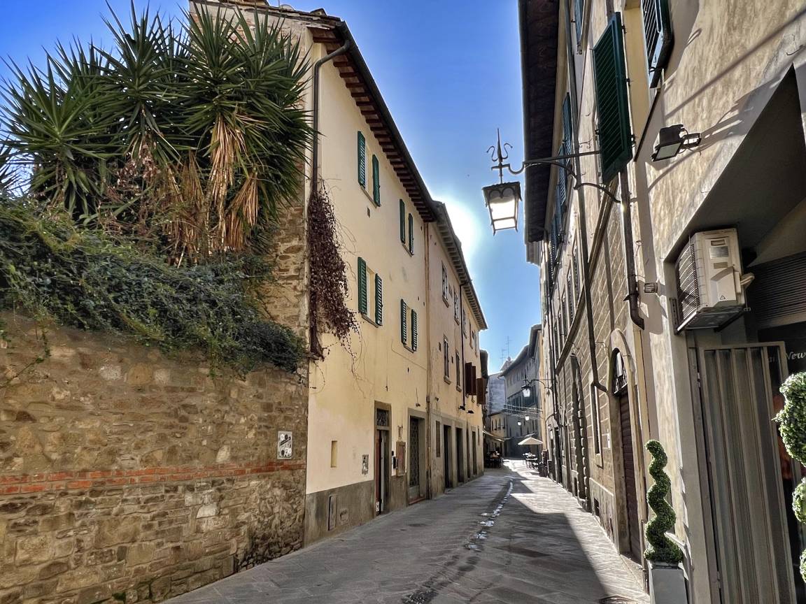 70 M² Ferienhaus ∙ 1 Schlafzimmer ∙ 4 Gäste - Arezzo