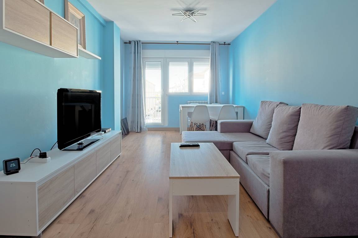 60 M² Ferienhaus ∙ 3 Schlafzimmer ∙ 4 Gäste - León
