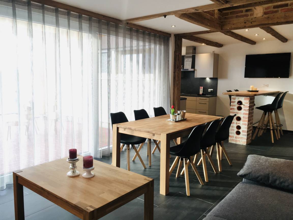 Ferienwohnung ∙ 1 Schlafzimmer ∙ 6 Gäste - Lichtenfels