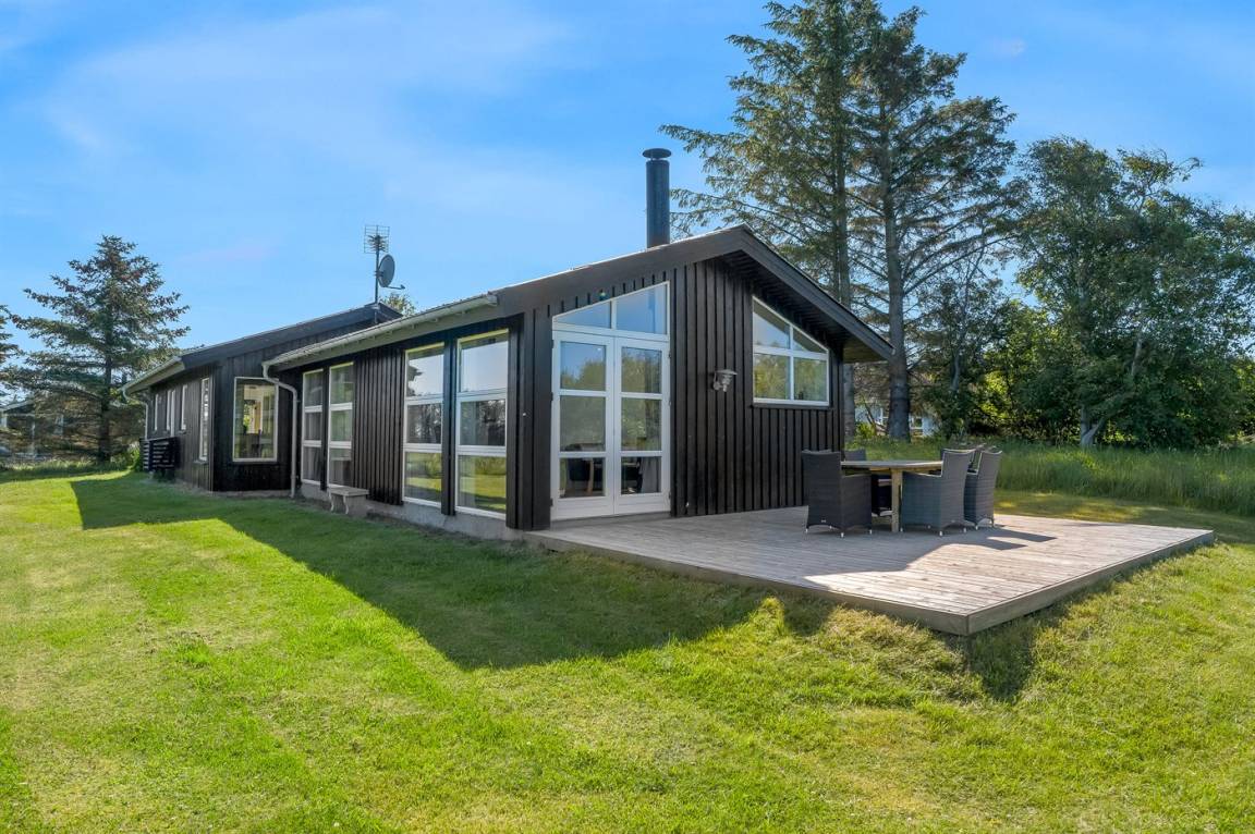 106 M² Ferienhaus ∙ 3 Schlafzimmer ∙ 6 Gäste - Hirtshals