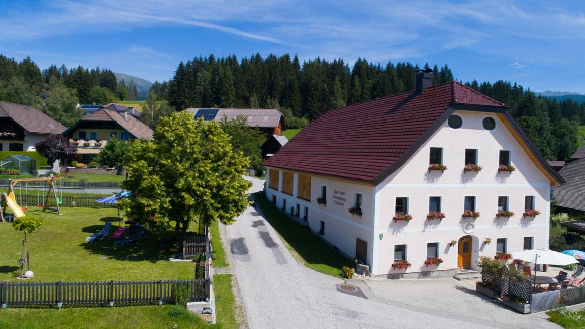 27 M² Ferienwohnung ∙ 1 Schlafzimmer ∙ 2 Gäste - Mariapfarr