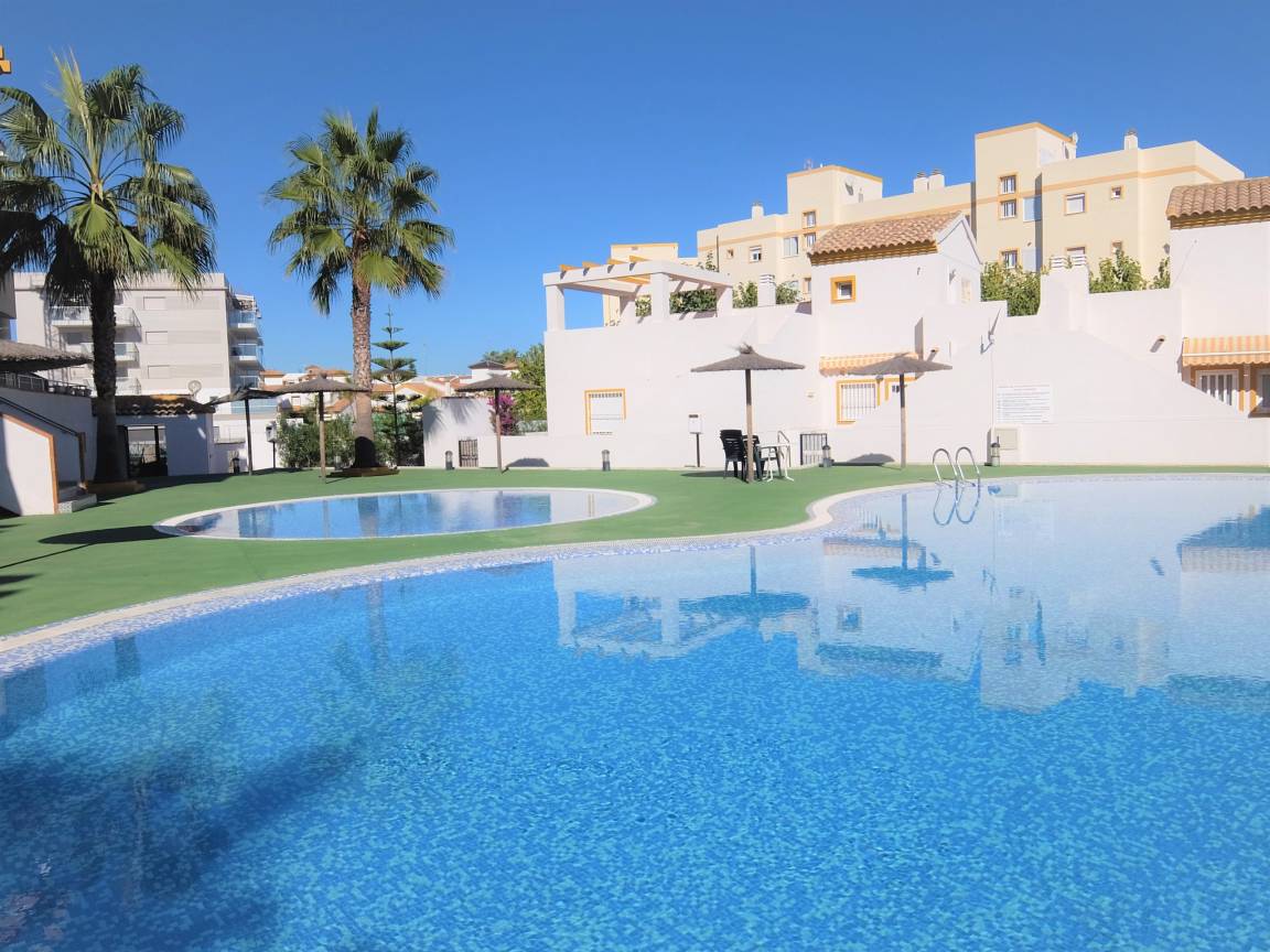95 M² Apartment ∙ 3 Bedrooms ∙ 6 Guests - Oliva