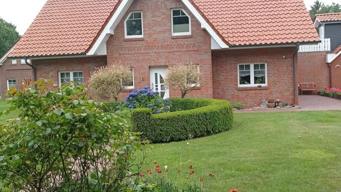 120 M² Ferienwohnung ∙ 1 Schlafzimmer ∙ 5 Gäste - Barßel