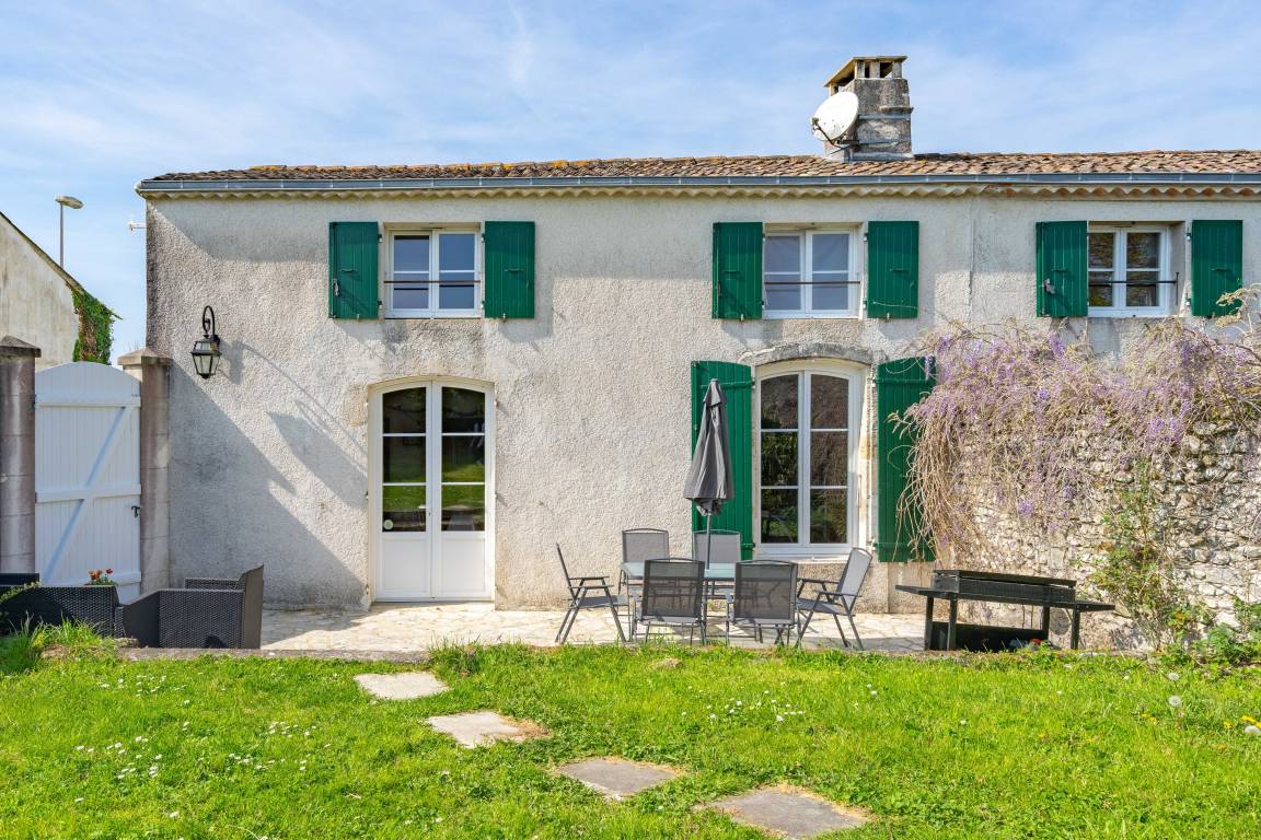 120 M² Maison De Vacances ∙ 3 Chambres ∙ 7 Personnes - Charente-Maritime