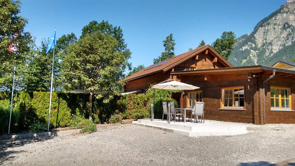 70 M² Ferienhaus ∙ 2 Schlafzimmer ∙ 8 Gäste - Bludenz