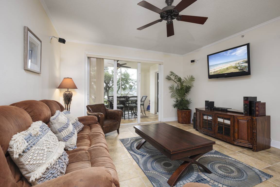 130 M² Condo ∙ 3 Bedrooms ∙ 6 Guests - Palm Coast