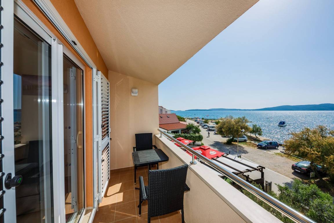 59 M² Apartamento ∙ 2 Habitaciones ∙ 5 Huéspedes - Šibenik