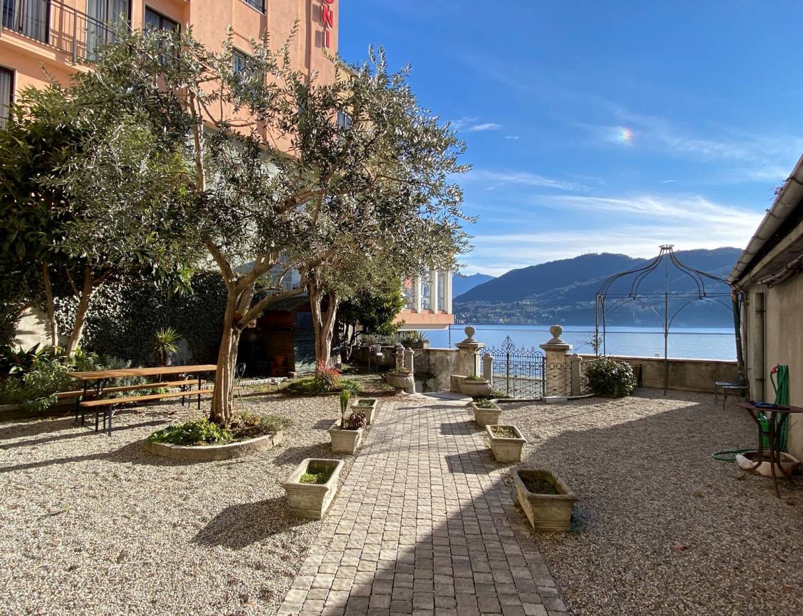 Apartment ∙ 3 Bedrooms ∙ 5 Guests - Tremezzina