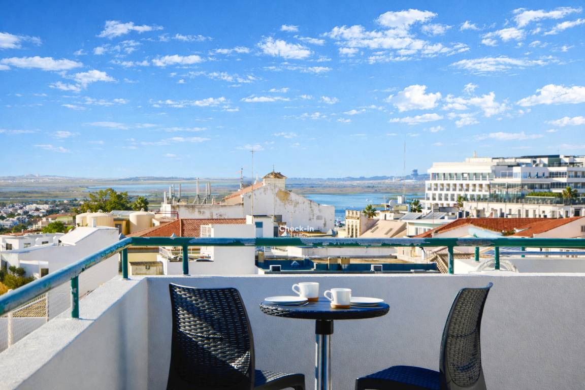 97 M² Apartamento ∙ 2 Habitaciones ∙ 6 Huéspedes - Faro