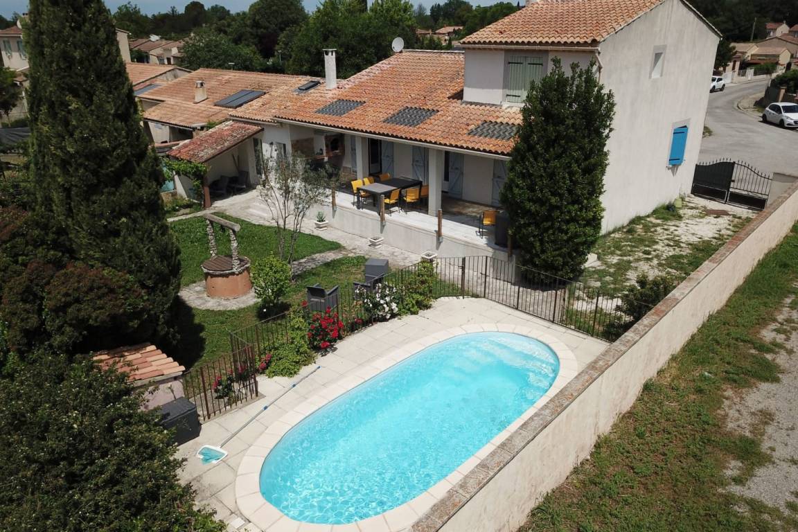 130 M² Maison De Vacances ∙ 3 Chambres ∙ 6 Personnes - Cavaillon