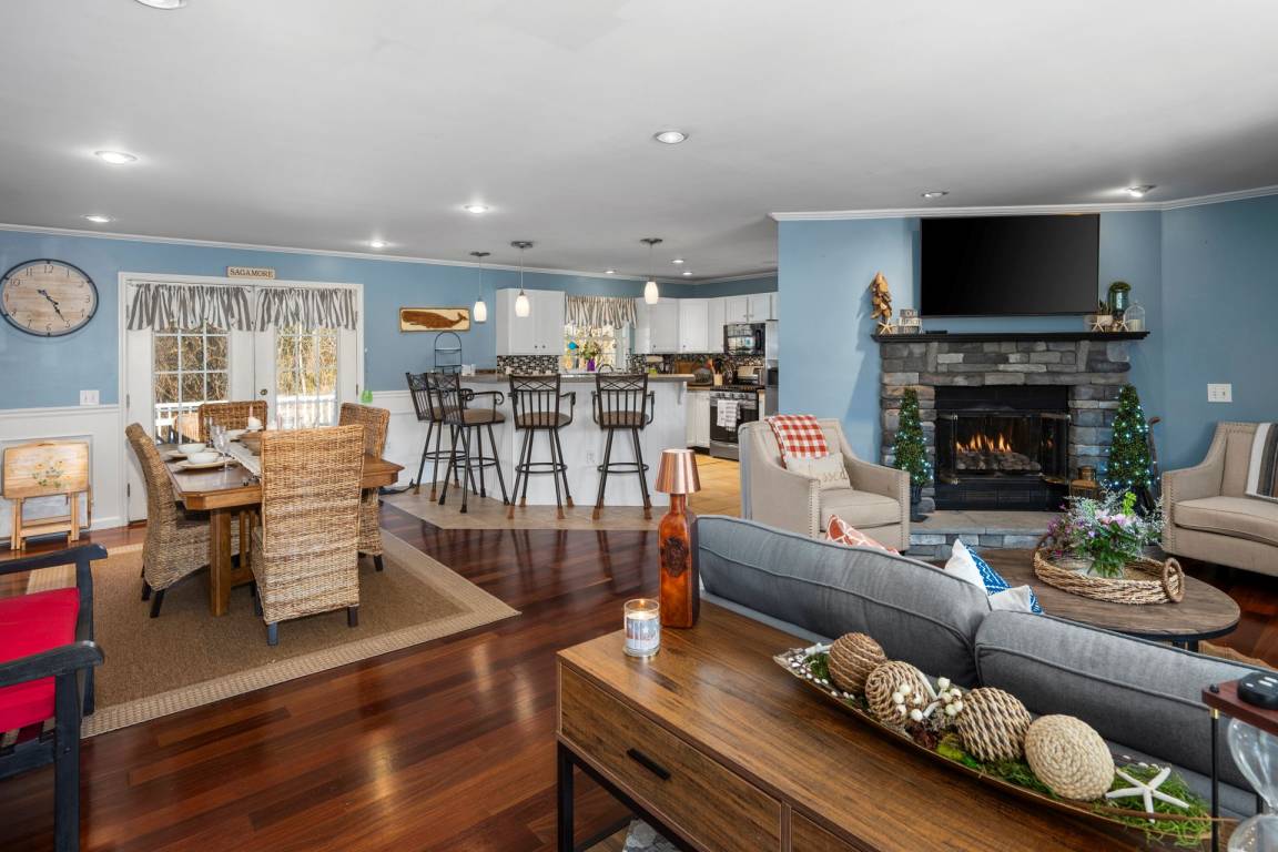 House ∙ 3 Bedrooms ∙ 12 Guests - Sandwich, MA