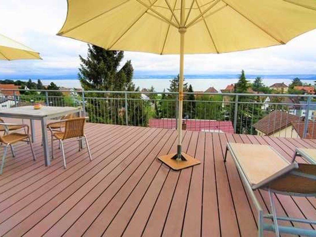 126 M² Apartment ∙ 2 Bedrooms ∙ 4 Guests - Meersburg