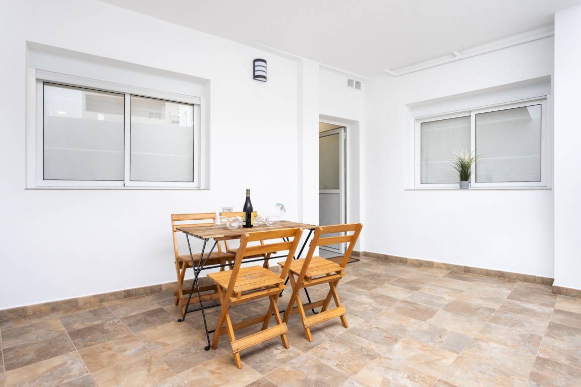 139 M² Apartamento ∙ 2 Habitaciones ∙ 4 Huéspedes - La Laguna